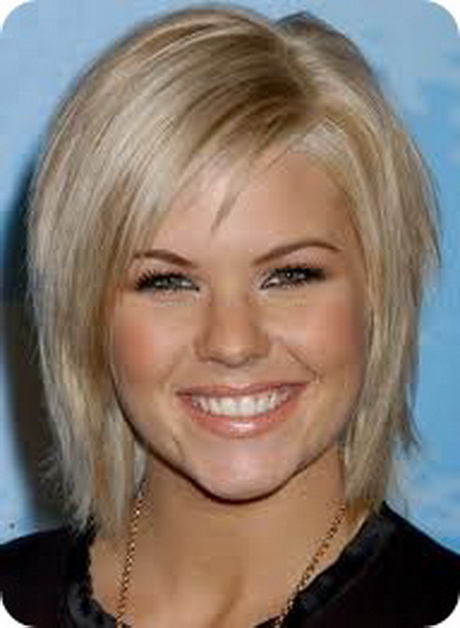 Medium length pixie haircut